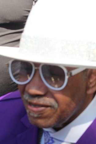 The Chi-Lites Receive the 2,702 Star on Hollywood Walk of Fame ...